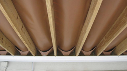 Choosing the Right Deck Gutter System