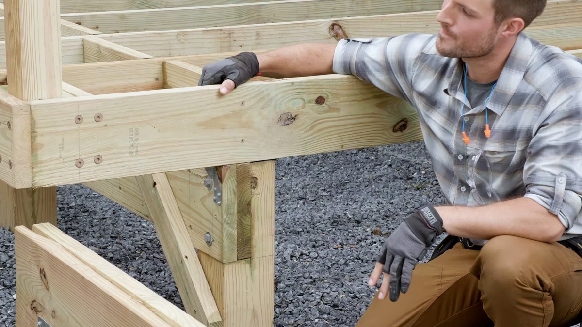 How to Master Deck Framing: Techniques for a Secure Structure - Trex RainEscape